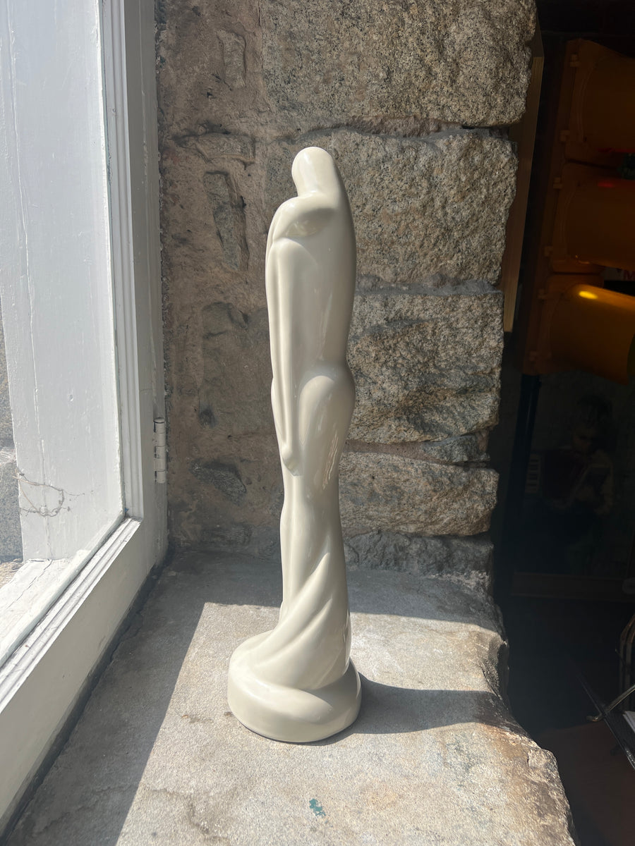 Haeger Lovers Embrace Statue – BOHO TO GO